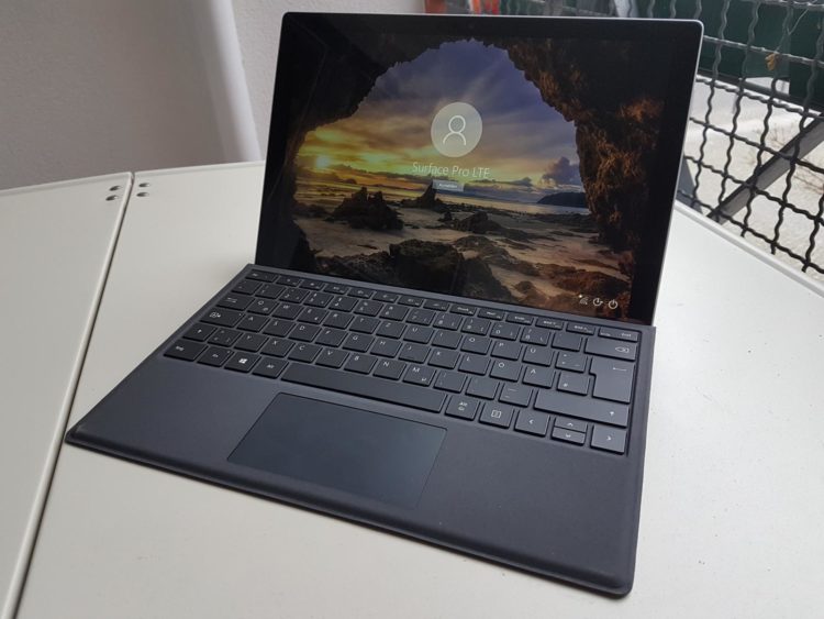 Microsoft Surface Pro (Core i5) + Type Cover €500 günstiger - WindowsUnited